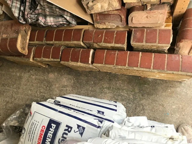FREE RECLAIMED ARCHITECTURAL coping engineering brick terracotta/red x ...