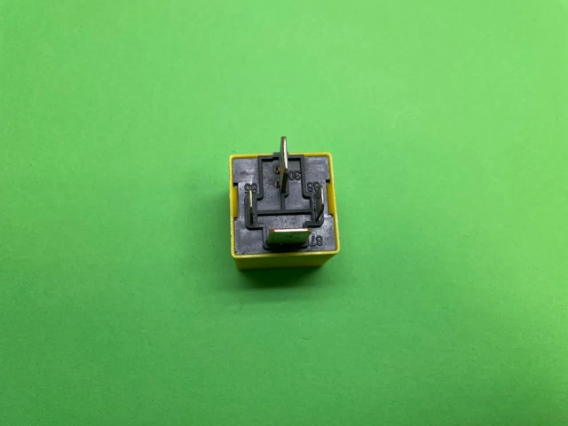 RELE PEUGEOT G. Cartier >PA6.6-GF30