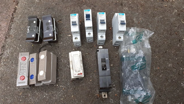 GRAND CHOIX DE fusibles vintage MEM Wylex Crabtree Hager EUR 2,84 ...