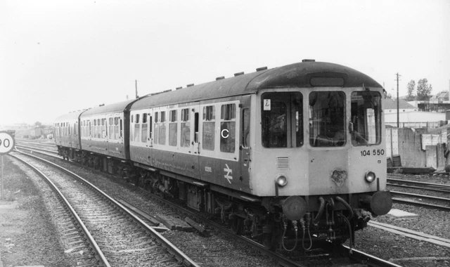 BRITISH RAILWAY B.R Photograph - Dmu 104 550 At Edinburgh Haymarket 23 ...