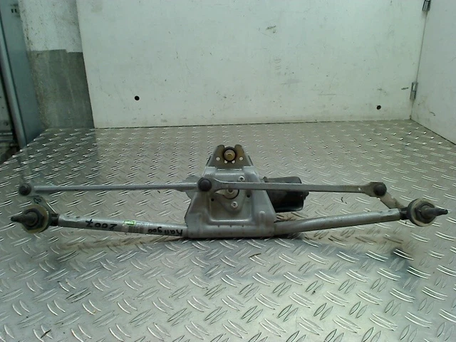 MOTEUR / TRINGLERIE ESSUIE GLACE AVANT Renault Kangoo (KC) 2003 ...