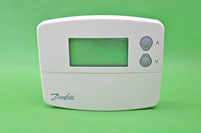 DANFOSS TP5000SI PROGRAMMABLE Room Thermostat Hardwired 087N791000 ...