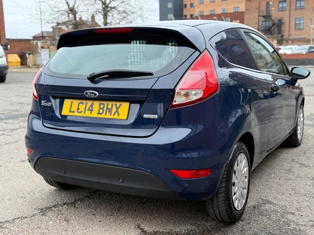 FORD FIESTA VAN 1.6 TDCi ECOnetic II Panel Van 3dr Diesel Manual £4,000 ...