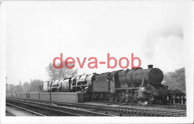 RAILWAY PHOTO LMS 8F 2-8-0 + BR 9F & Britannia Bushey 1954 Loco £1.35 ...