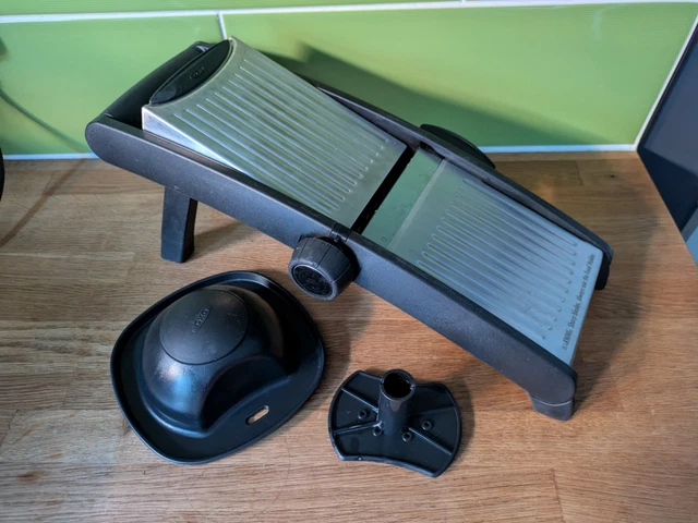 OXO GOOD GRIPS Original Chefs Mandoline Slicer Stainless Steel Blade £ ...