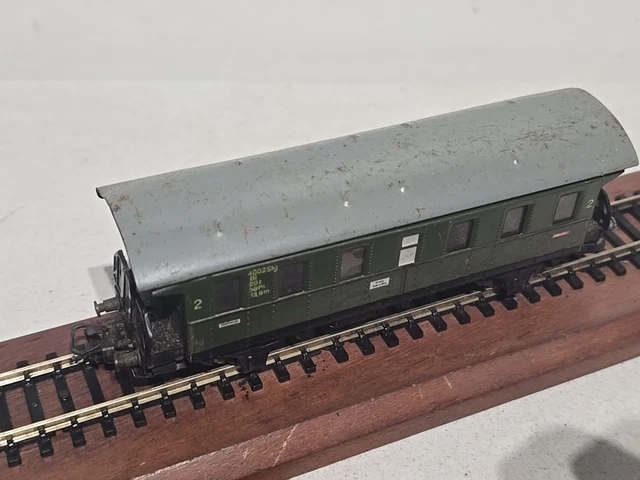 VINTAGE MARKLIN 4002 2-Rail HO Gauge DB 2nd Class Local Passenger Coach ...
