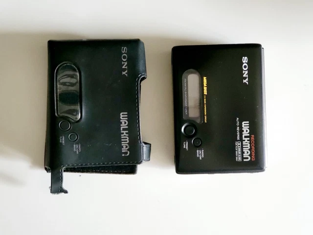 VINTAGE 1990'S SONY WM-GX51 Recording WALKMAN PERSONAL RADIO CASSETTE ...