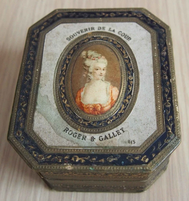 ANCIENNE BOÎTE À poudre vide Roger & Gallet Souvenir de la Cour EUR 55 ...