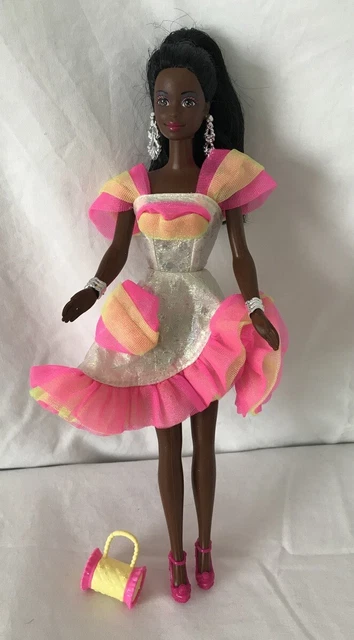 90S SHANI NICHELLE Barbie in original Candy Petra BonBon colourful ...