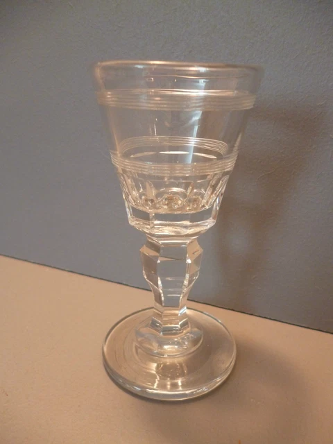 VERRE A LIQUEUR ancien en cristal EUR 5,00 - PicClick FR