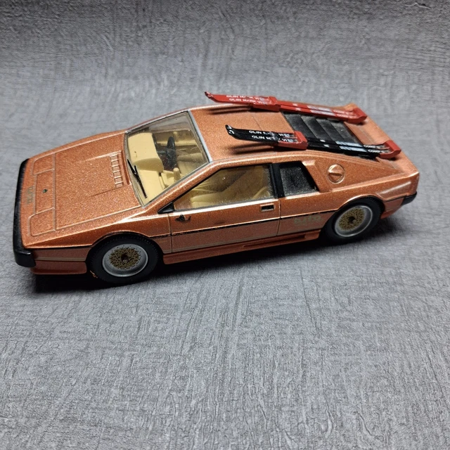 CORGI JAMES BOND For Your Eyes Only - Lotus Esprit Turbo £9.19 ...