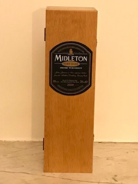 MIDLETON VERY RARE IRISH WHISKEY - 2008 box & bottle (empty ...