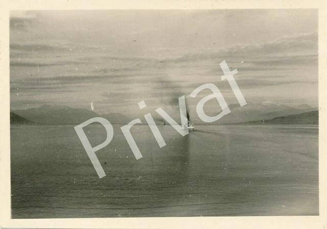 FOTO WKII UNTERNEHMEN Weserübung unterwegs vor Tromsø Norway A1.82 EUR ... FOTO WKII UNTERNEHMEN Weserübung unterwegs vor Tromsø Norway A1.82 EUR ...