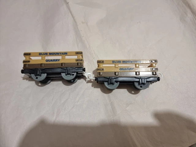 THOMAS THE TANK & Friends Trackmaster 2 x BLUE MOUNTAIN QUARRY TRUCKS ...