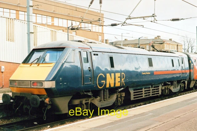 RAILWAY PHOTO 12X8 Class 91 91105 GNER at Peterborough 25/2/2006 £6.00 ...