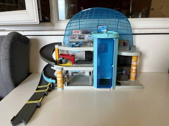 DISNEY PIXAR CARS Florida 500 Speedway Mega Garage Player With Dinoco ...