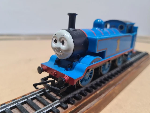 HORNBY THOMAS THE TANK ENGINE Good Runner All Couplings/buffer see ...