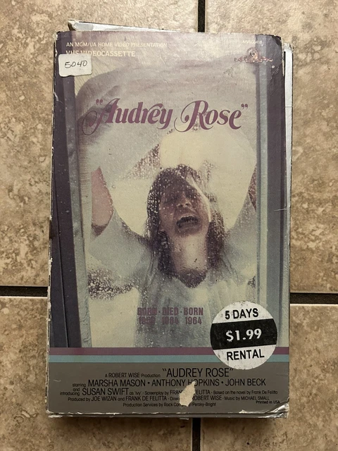 AUDREY ROSE (VHS, 1977) Anthony Hopkins Robert Wise Marsha Mason ...