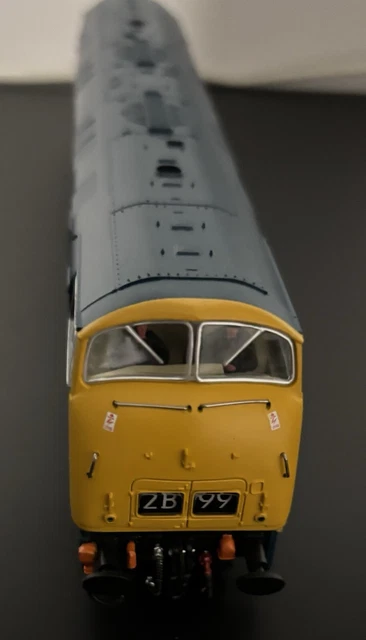 BACHMANN CLASS 42 Warship £40.00 - PicClick UK