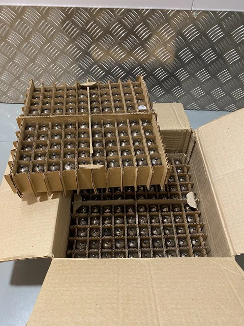 PHILIPS UCH42 NOS Valve Tube Triode Hexode Box Of 200 Brand New £569.99 ...