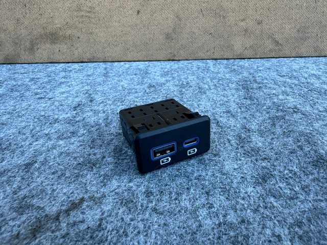 INFINITI Q50 Q60 2020-2024 Oem Rear Console Usb Type-C Charger Input ...