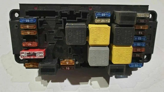 MERCEDES C CLASS,W203 Front Sam Fuse Box Module Unit.a2035454101 EUR 91 ...