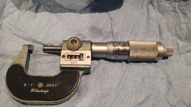 MITUTOYO BRAND Mechanical Digital micrometer. Product Code 193-211 0-1 ...