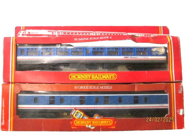 2 X HORNBY 00 GAUGE- BR NETWORK SOUTHEAST COACHES - BOXED £34.65 ...