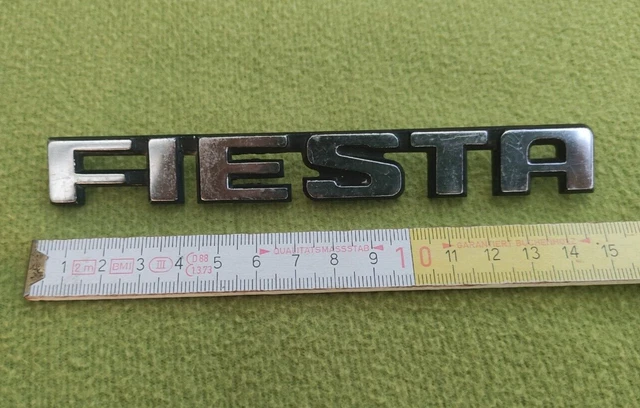 ORIGINAL FORD FIESTA Zeichen Embleme Typenschilder Schriftzug Logo ...