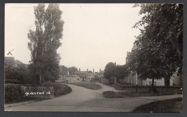 POSTCARD ALVESTON NR Stratford Upon Avon Warwickshire village posted ...