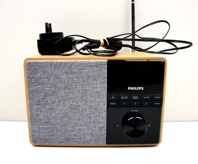 PHILIPS PORTABLE DAB FM Radio & Clock With Bluetooth Model TAR5505 ...