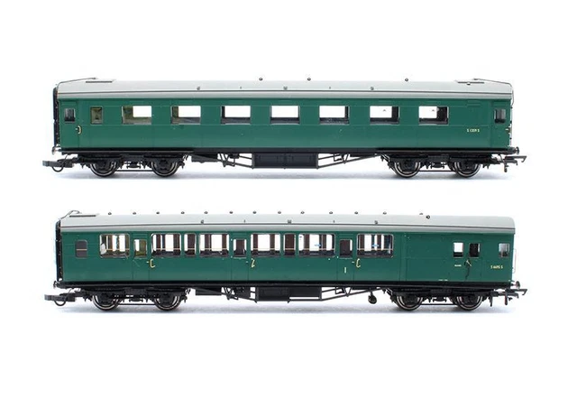 HORNBY 'OO' GAUGE R4534A Br Pull-Push Coach Pack- 2 Maunsell Open/Brake ...