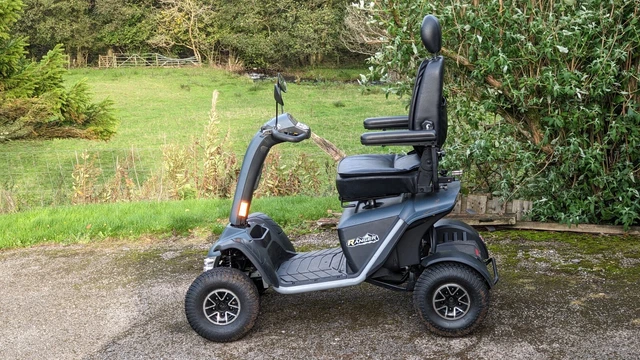 PRIDE RANGER 2 Mobility Scooter All Terrain Heavy Duty Twin Motor £ ...