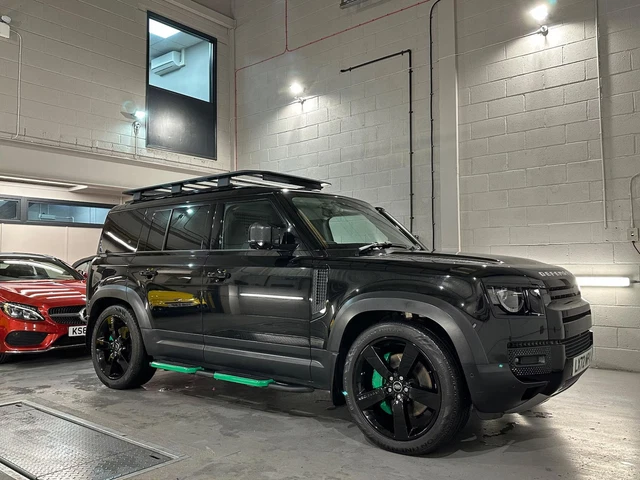 2022 LAND ROVER Defender 3.0 D250 Hard Top HSE Auto PANEL VAN DIESEL ...