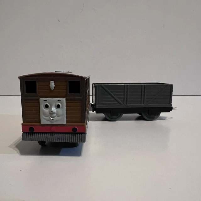 THOMAS & FRIENDS Trackmaster Toby Motorized Train & Wagon - Tomy £8.99 ...