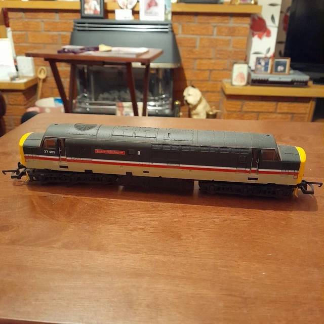 LIMA CLASS 37 oo gauge locomotive non runner in mainline livery £29.63 ...