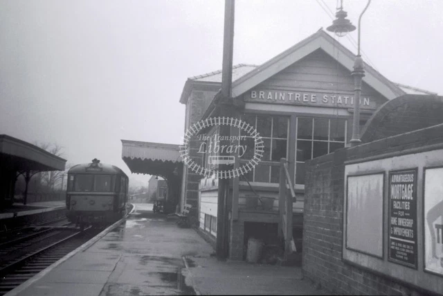PHOTO BR BRITISH Railways Station Scene - BRAINTREE £1.99 - PicClick UK