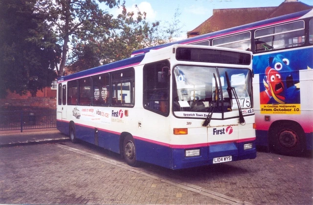 BUS PHOTO L104WYS First Eastern Counties Volvo B6 Alexander Dash ...