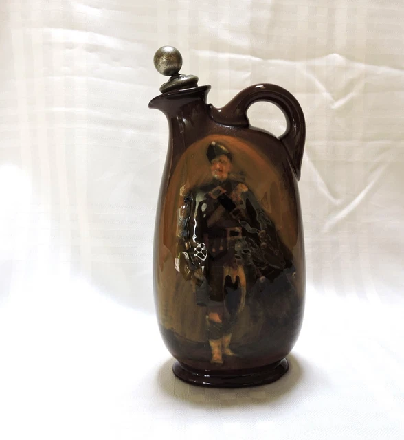 ROYAL DOULTON KINGSWARE "Pipe Major" Whisky Flask Marked for Dewars EUR ...