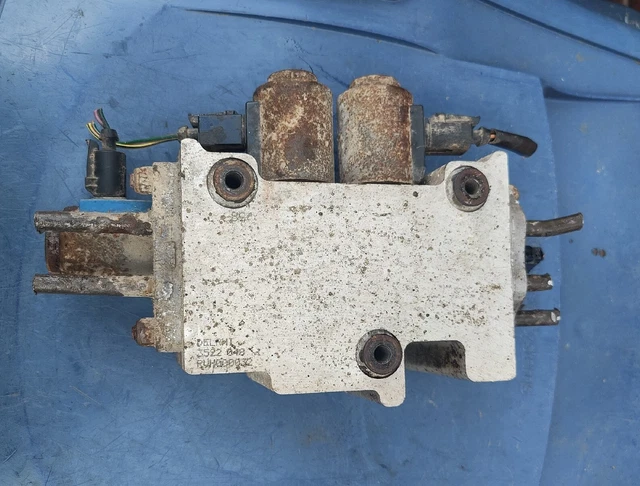 LAND ROVER DISCOVERY 2 TD5 V8 ACE Valve Block £80.00 - PicClick UK