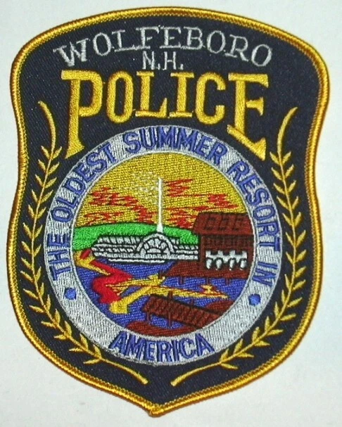 ECUSSON POLICE USA WOLFEBORO patch EUR 7,00 - PicClick FR ECUSSON POLICE USA WOLFEBORO patch EUR 7,00 - PicClick FR