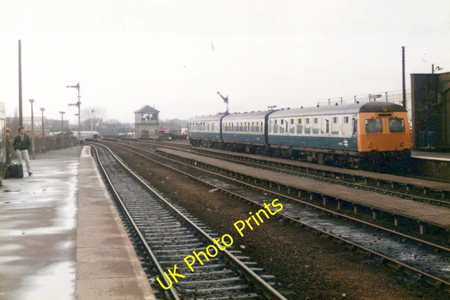 RAILWAY PHOTO CLASS 120 DMU arrives at Lincoln St Marks ex 11.20 CRW ...