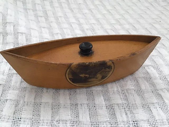 RARE MAUCHLINE PHOTOGRAFIC Ware, Needle Box.cockington Forge. Torquay ...