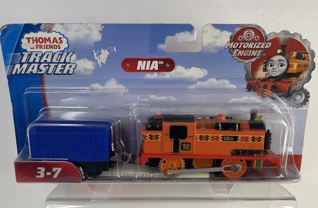 THOMAS AND FRIENDS Track Master NIA TRAIN &CARRIAGE MOTORIZED ENGINE ...