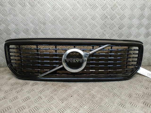 VOLVO XC40 GRILLE Front Bumper R Design Phev 31457343 Mk1 2018 - 2024 £ ...