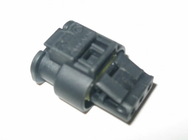BMW WIRING CABLE Plug Terminal Connector Housing 8-Pole 61136954526 £17 ...