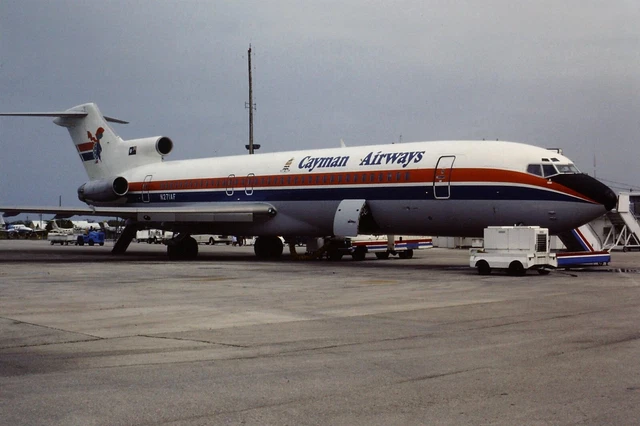 ORIGINAL 35MM COLOUR slide of Cayman Airways Boeing 727-227 N271AF in ...