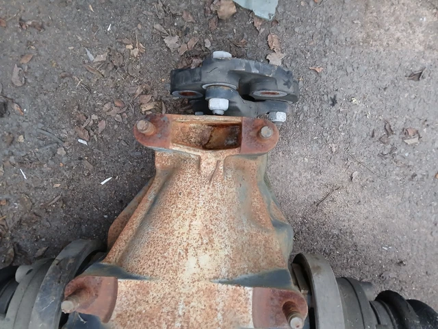 DIFFERENTIAL 2.47 OHNE ABS Mercedes-Benz 380 SE SEL SEC W126 W 126 EUR ...
