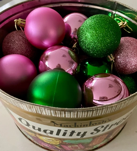WICKED ELPHABA GLINDA good bad witch pink green Christmas baubles ...