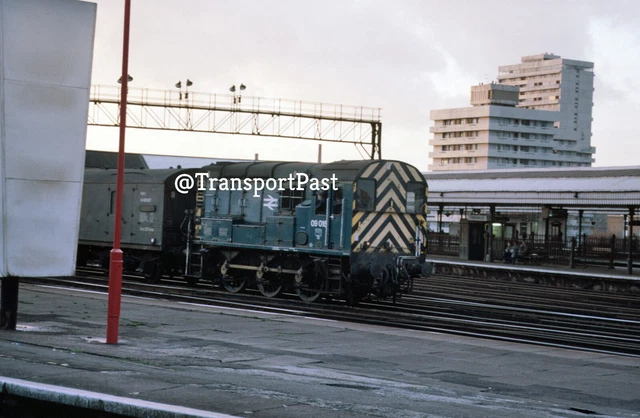 BRITISH RAILWAYS CLASS 09 Shunter 09 016 - 35mm Photographic Slide c/w ...